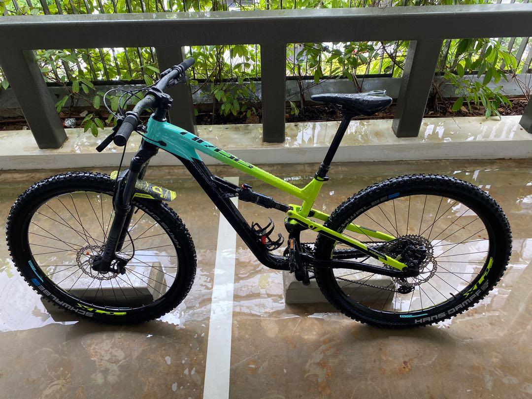 Polygon Siskiu T7 2021 L 29, Sports Equipment, Bicycles & Parts ...