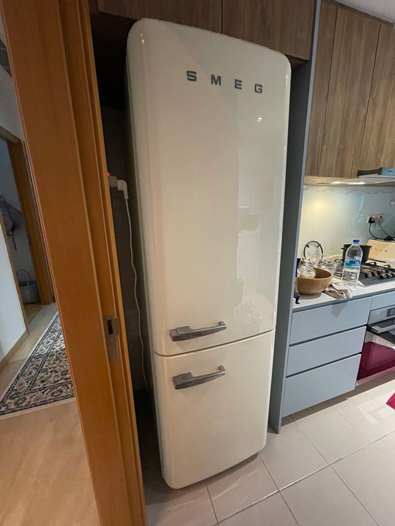 Smeg Cream fridge, TV & Home Appliances, Kitchen Appliances ...