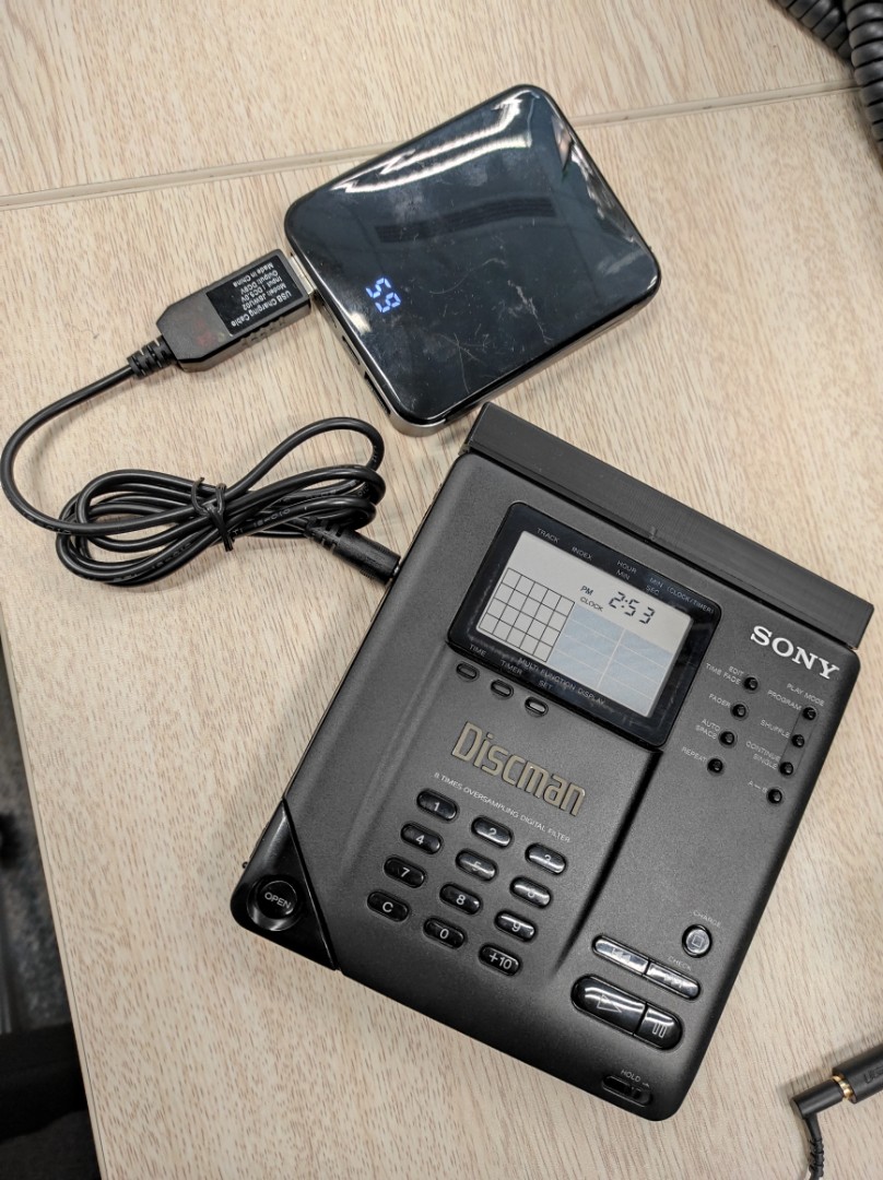 Sony 9v USB power adapter for D150 D250 D350 D100 D555 D50 MKII 火牛, 音響 ...