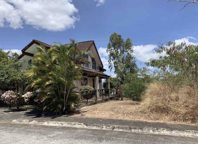 Vacant lot in Eastridge gated community in Angono Rizal, Property, For ...