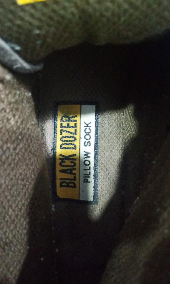 Black Dozer Boot, Men's Fashion, Footwear, Boots on Carousell