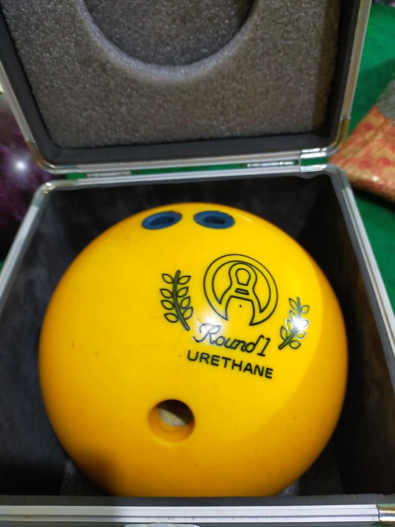 Bowling ball Round 1, Sports Equipment, Sports & Games, Billiards and ...