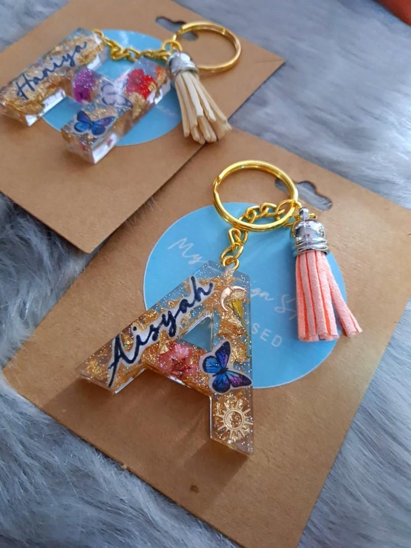 Customised Keychains / personalised keychains / Customised gift ...