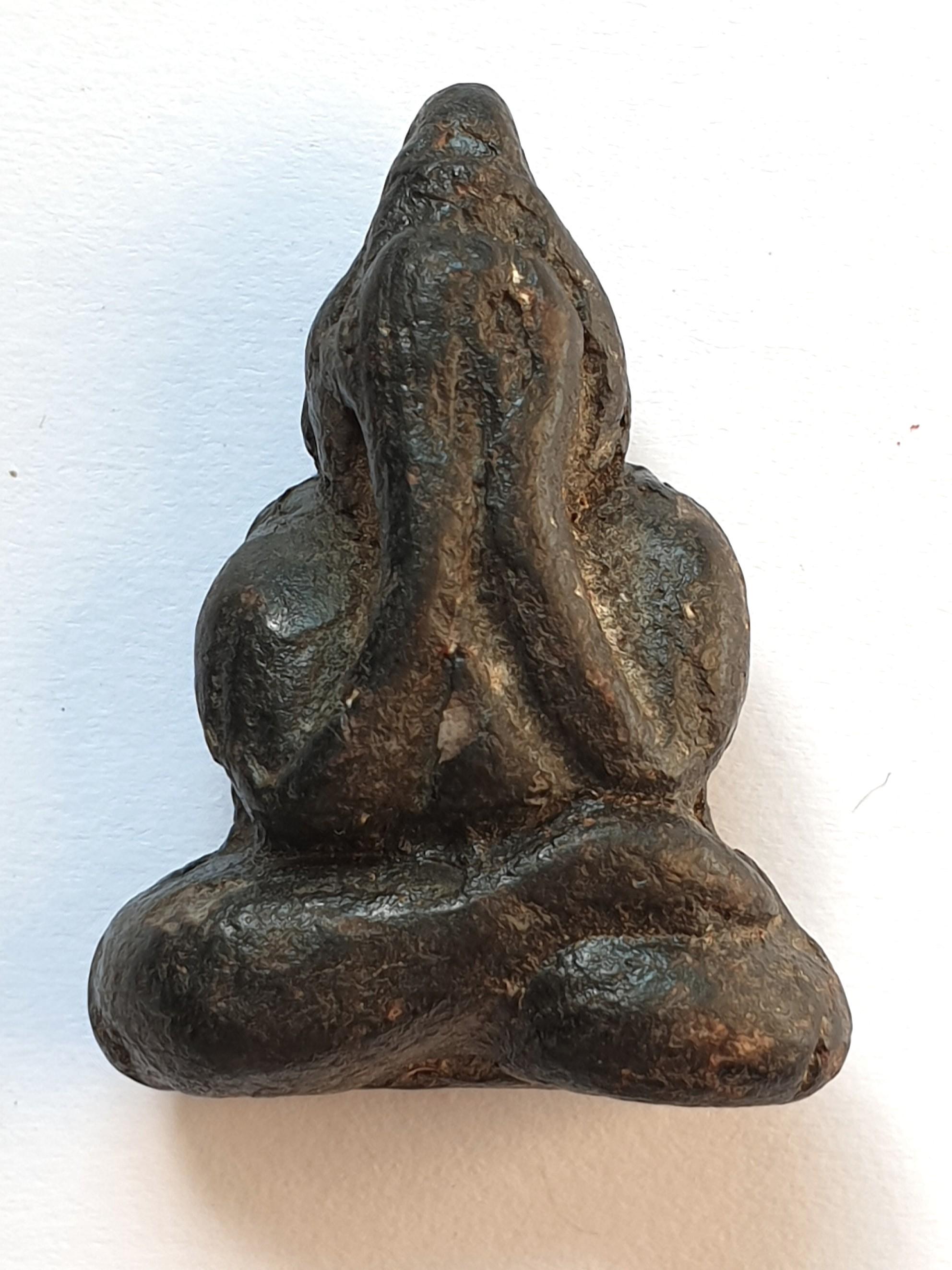 Phra Pidta BE 2419 Tok Raja Old Thai Amulet, Hobbies & Toys ...