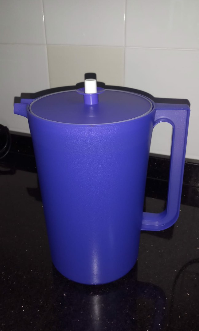 Tupperware Pitcher 4L, Furniture & Home Living, Kitchenware & Tableware ...