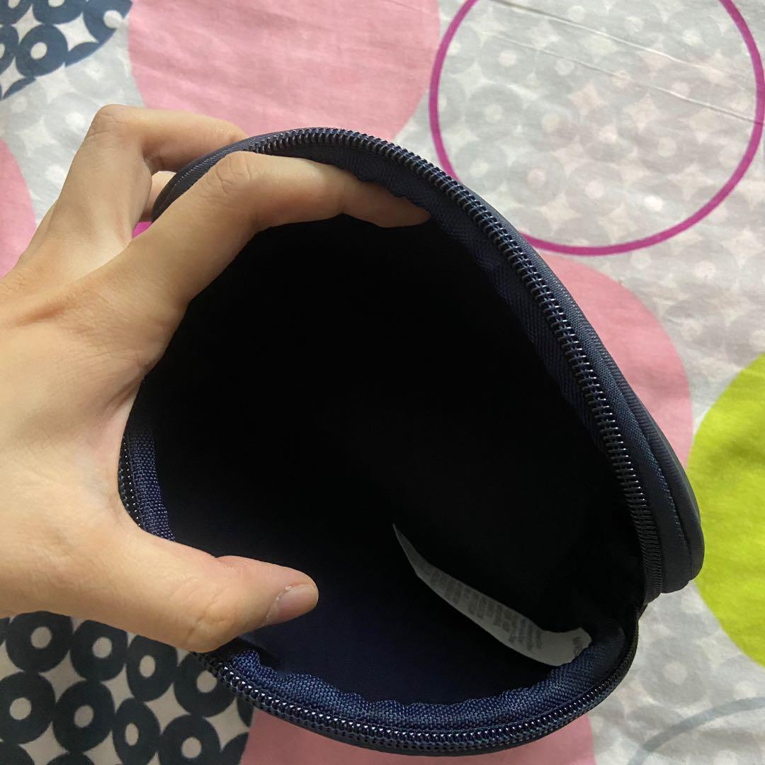Brand new Miniso pouch navy blue, Women's Fashion, Bags & Wallets ...