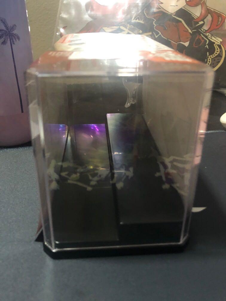 Daiso acrylic box, Hobbies & Toys, Collectibles & Memorabilia, Fan ...