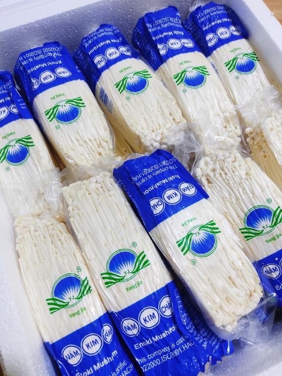 Fresh Enoki Mushroom 200g, Food & Drinks, Fresh Produce on Carousell