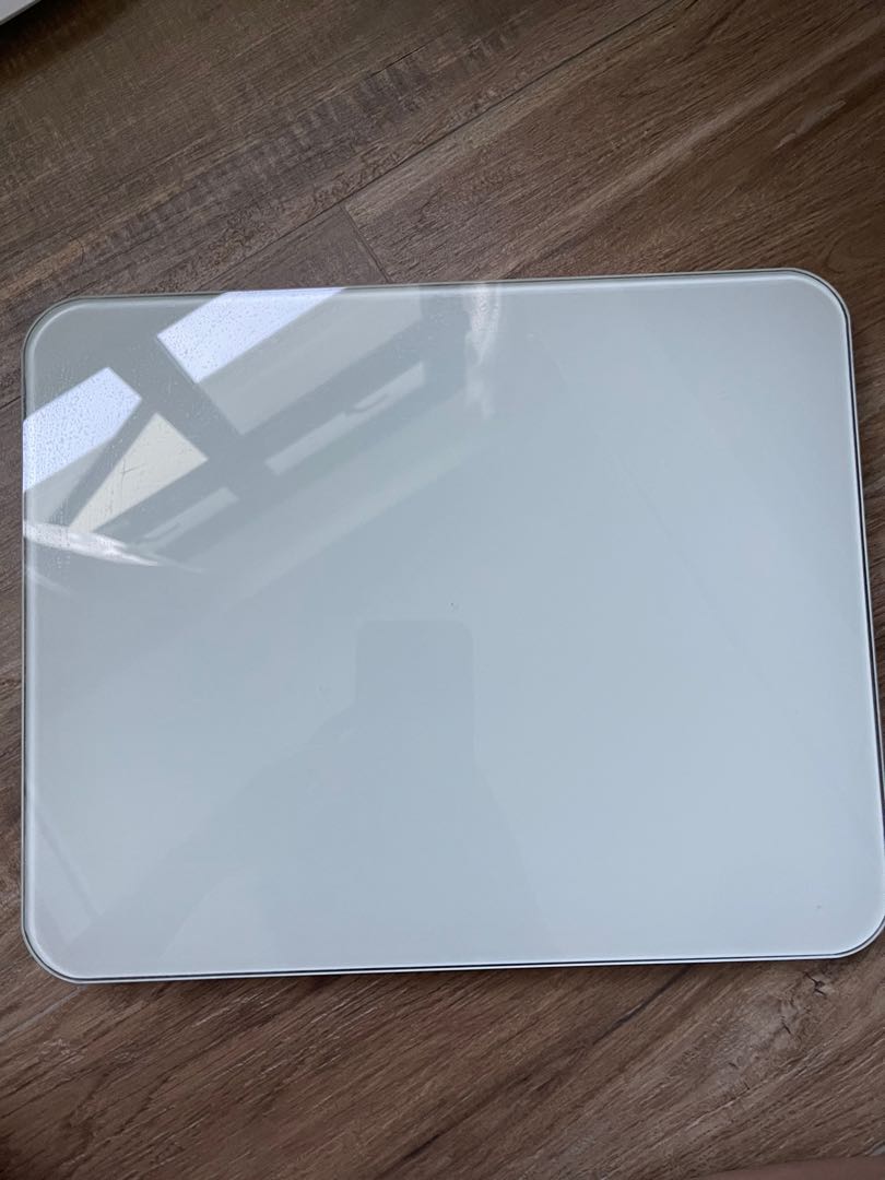 Miniso Weighing Scale, Health & Nutrition, Health Monitors & Weighing ...