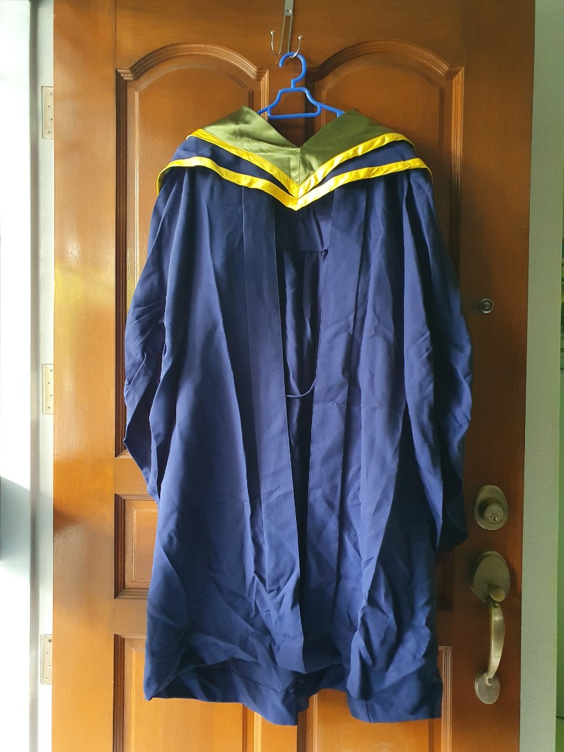 NTU Graduation Gown (SSM), Everything Else on Carousell