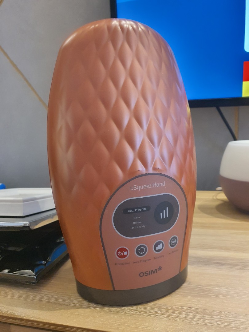 Osim uSqueez Hand, Health & Nutrition, Massage Devices on Carousell
