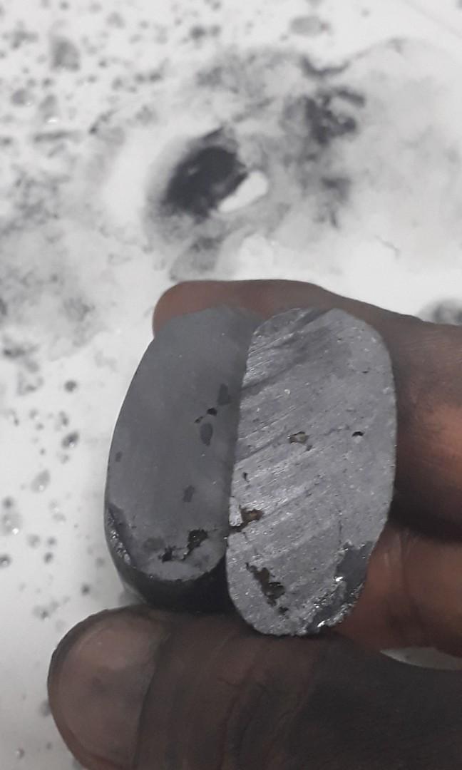 Permata batu besi tahi bintang (batu besi dari langit)(stony iron ...