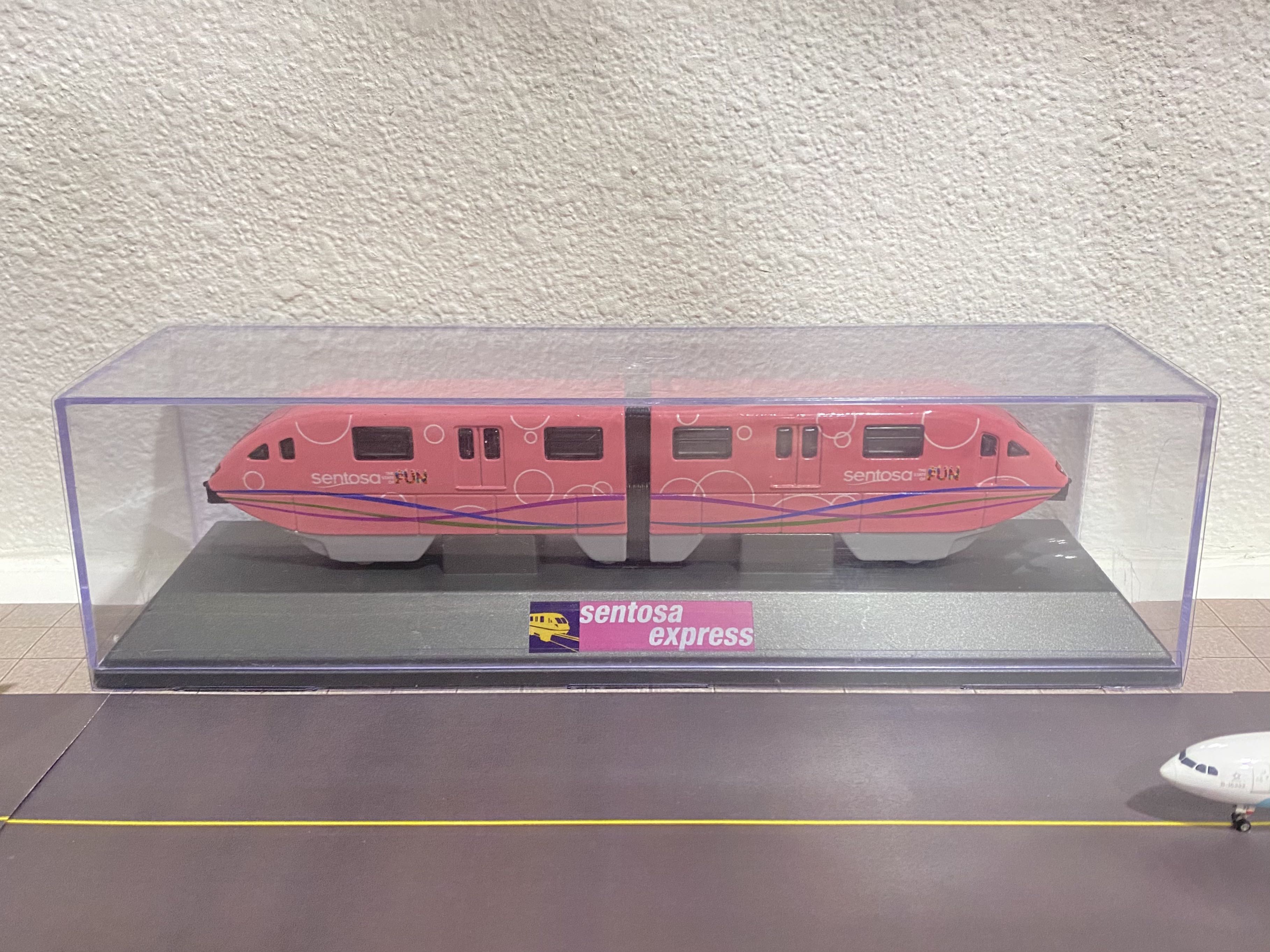 Sentosa Express Monorail Model Pink, Toys & Games, Others on Carousell