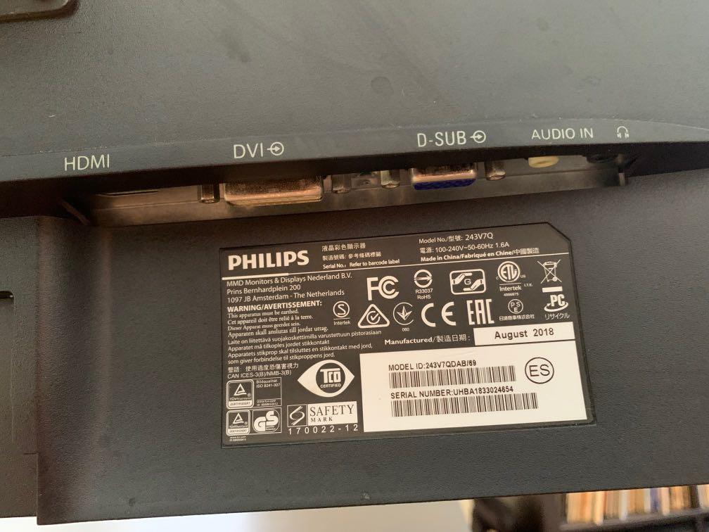 Two 24inch HD Monitors (Philips 243V) and a Four Screen VESA Monitor ...