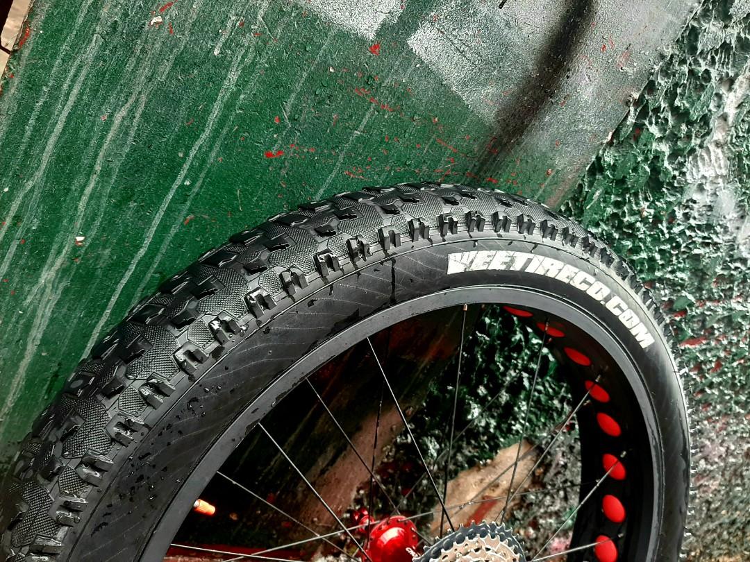 Vee tire bulldozer 26x4.7, Sports Equipment, Bicycles & Parts, Bicycles ...