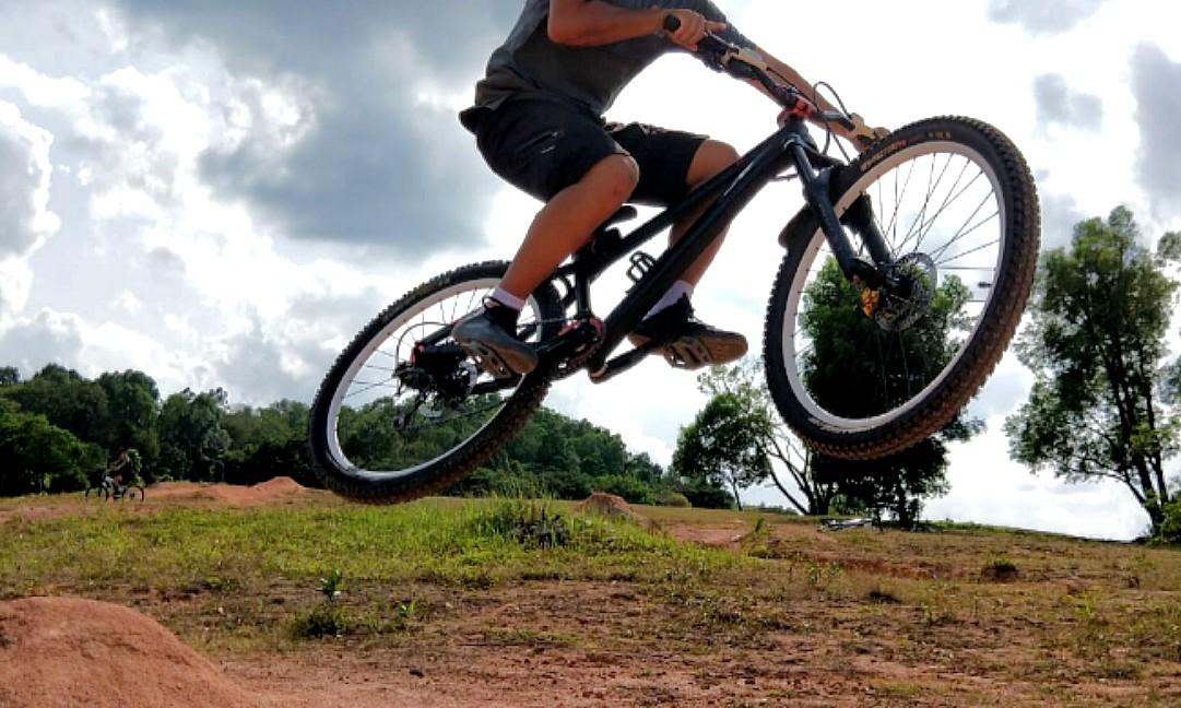 2022 Hardtail MTB Boarse Bike 26er 27.5 Mullet Deore 12s, Sports ...