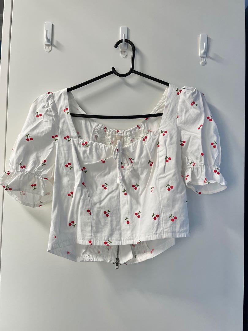 Cherry Top, Women's Fashion, Tops, Sleeveless on Carousell