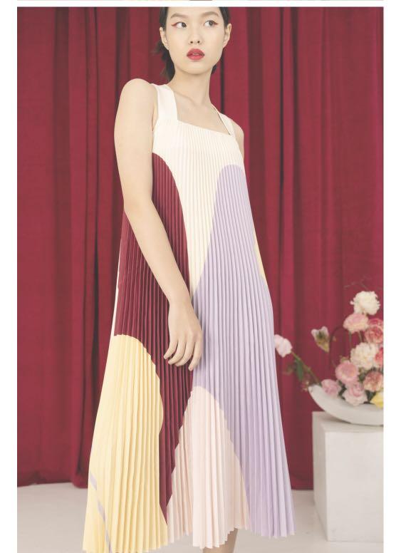 Claude kimo dress, Women's Fashion, Dresses & Sets, Dresses on Carousell