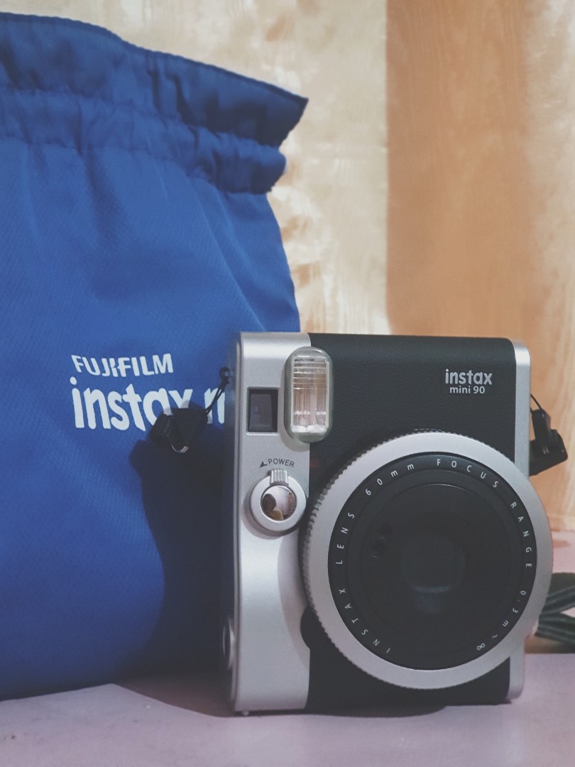 Instax Neo Classic 90, Photography, Cameras on Carousell