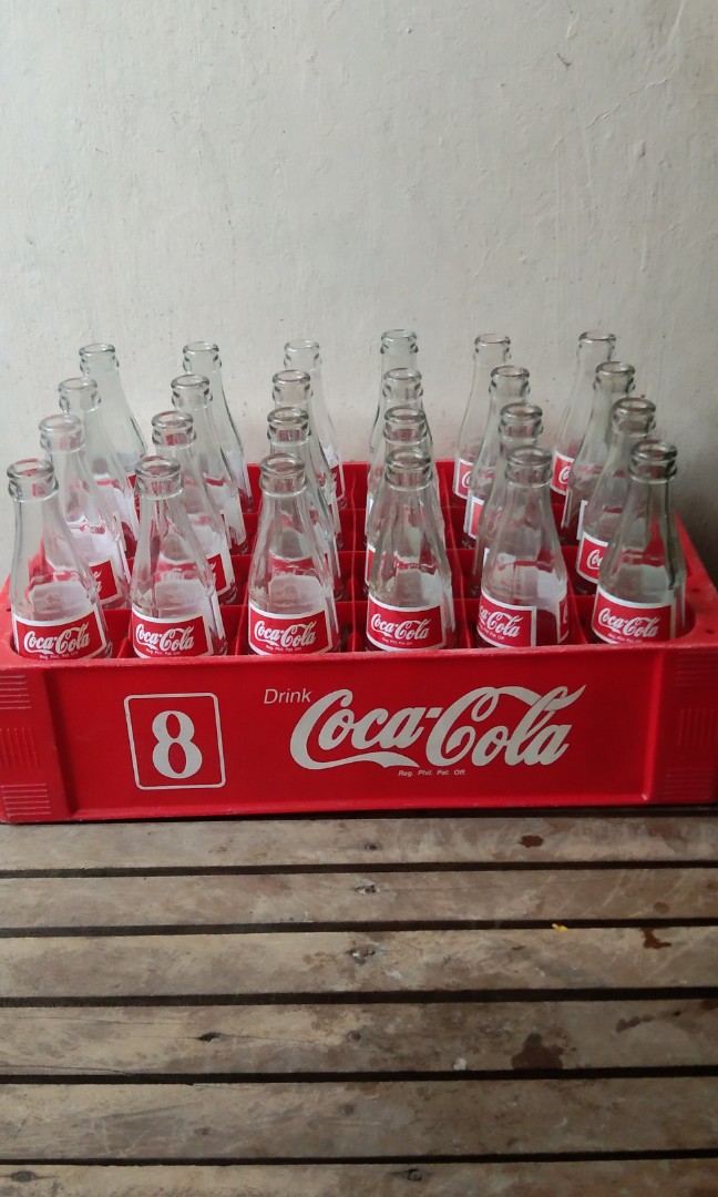 Phased Out Bottle of Coca Cola 8oz, Hobbies & Toys, Memorabilia ...