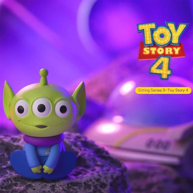 Pop Mart / Popmart - Disney Animals, Harry Potter, Coogi Vagrant Life ...