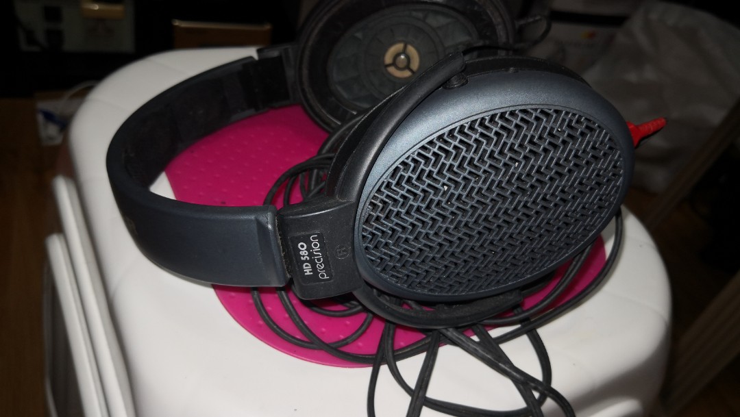 Sennheiser Hd580, 音響器材, 頭戴式/罩耳式耳機 - Carousell