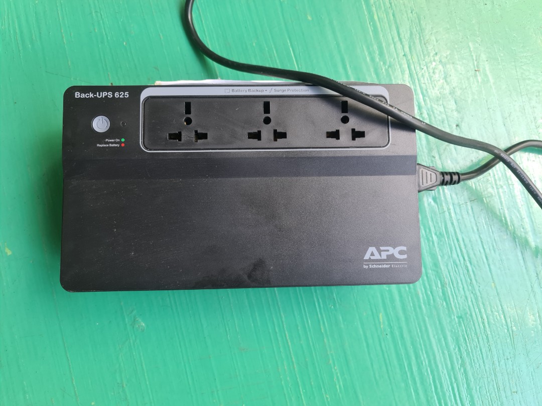 UPS APC 625, Electronics, Computer Parts & Accessories on Carousell