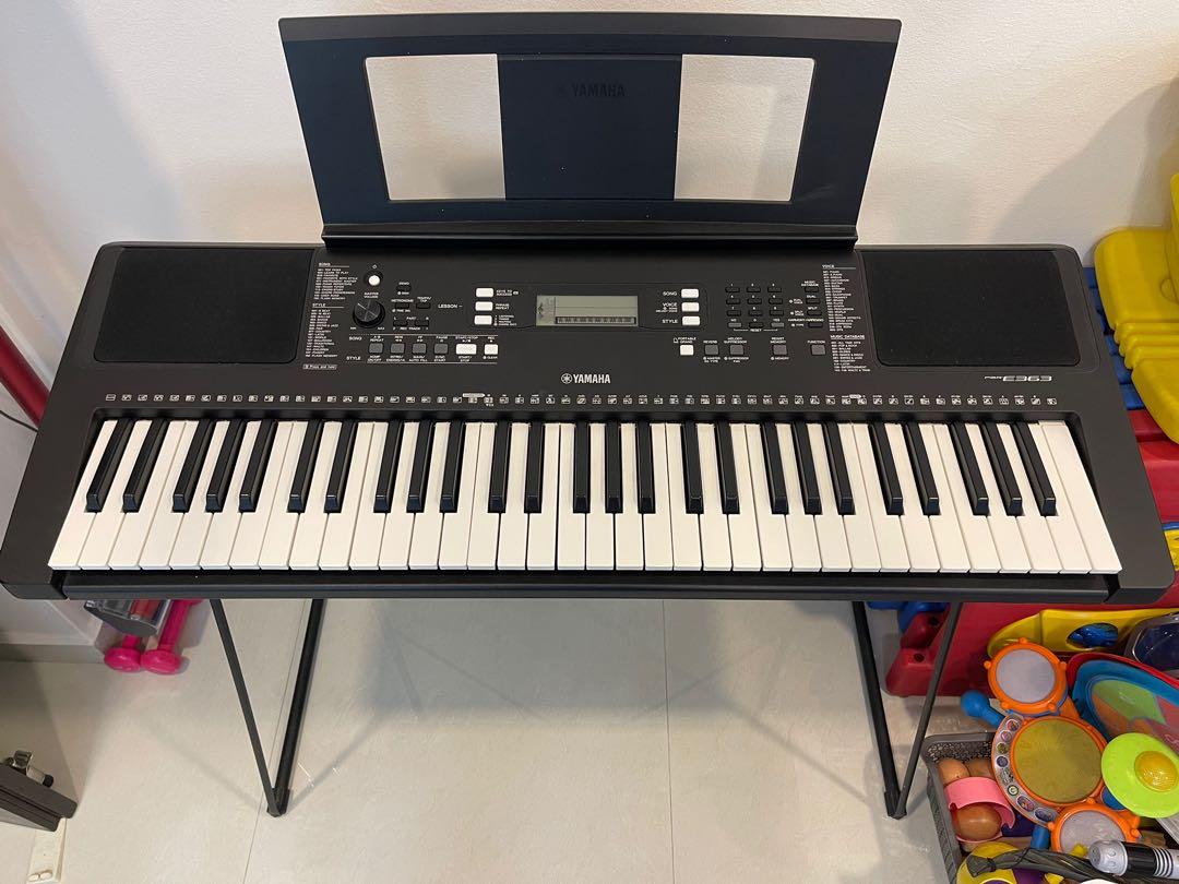 Yamaha PSR E363, Hobbies & Toys, Music & Media, Musical Instruments on ...