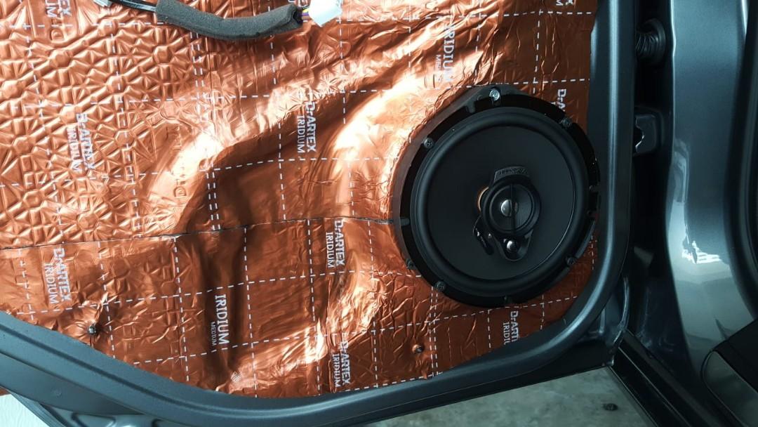 In Car Entertainment (ICE) Installation :Head Unit / Component Speakers ...