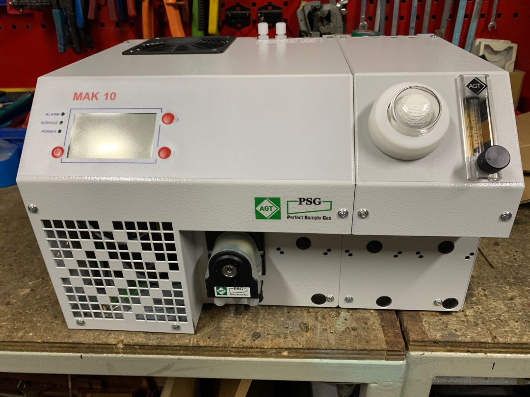 PSG MAK 10-1 Sample Gas Conditioner, Furniture & Home Living, Home ...