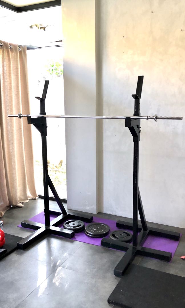 Squat Rack with FREE Long Bar, Sports Equipment, Exercise & Fitness ...