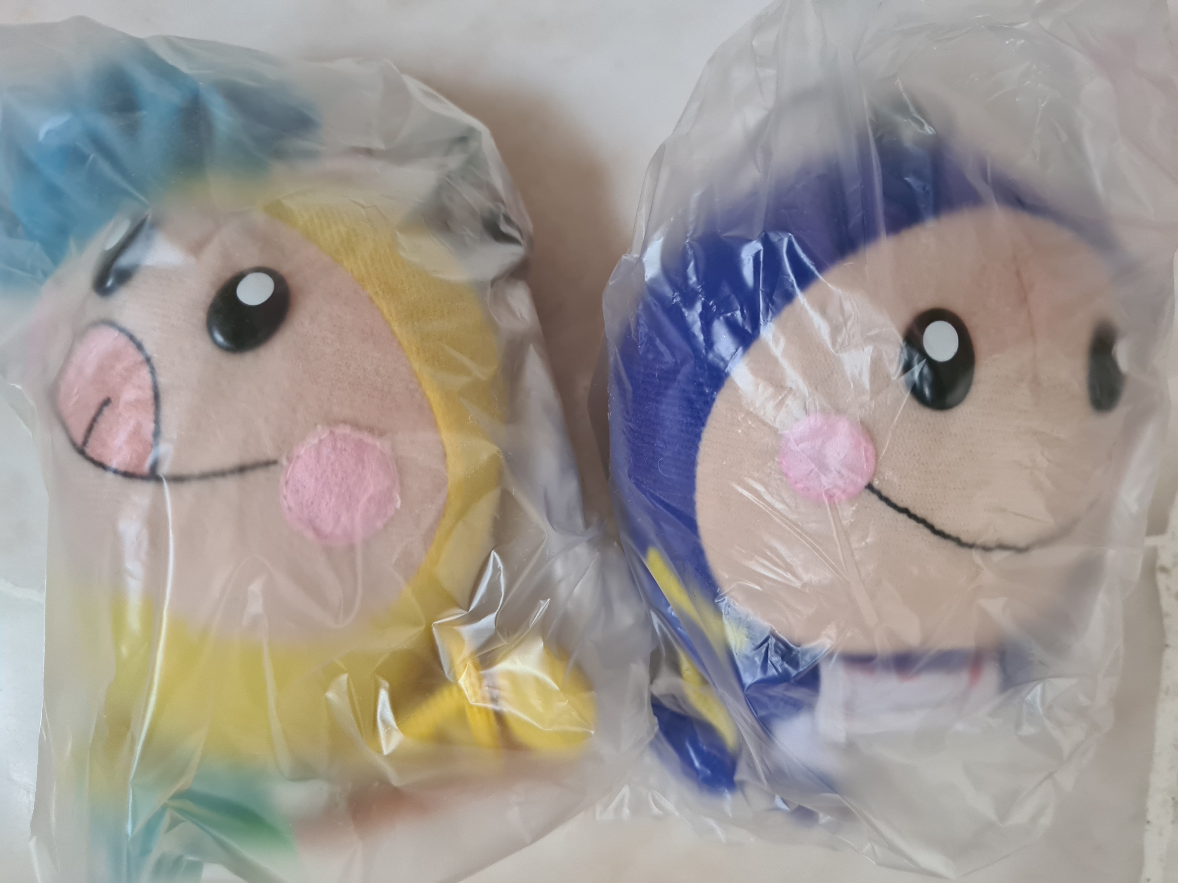 DA MU ZHI (大拇指; BIG THUMB) SOFT TOYS, Hobbies & Toys, Toys & Games on ...