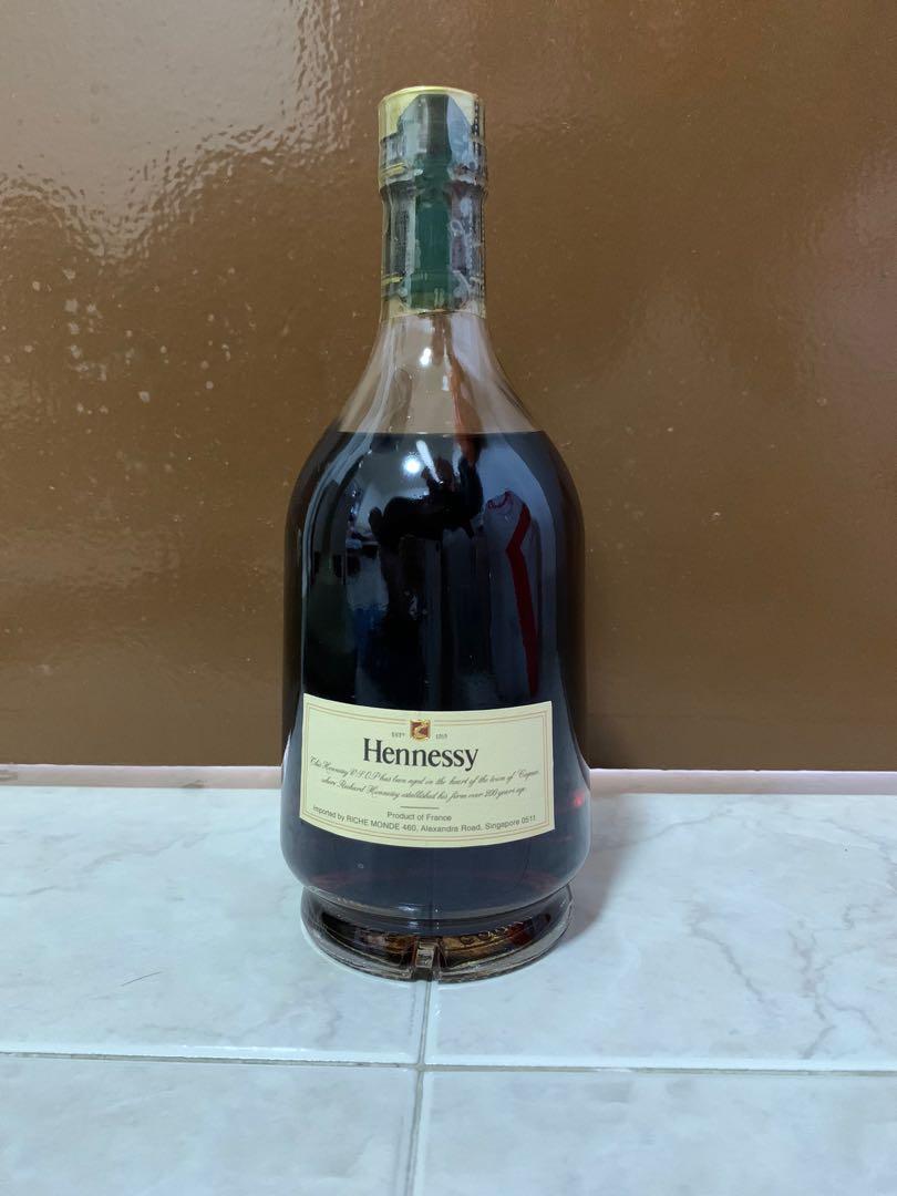 Hennessy red arm vsop, Food & Drinks, Alcoholic Beverages on Carousell