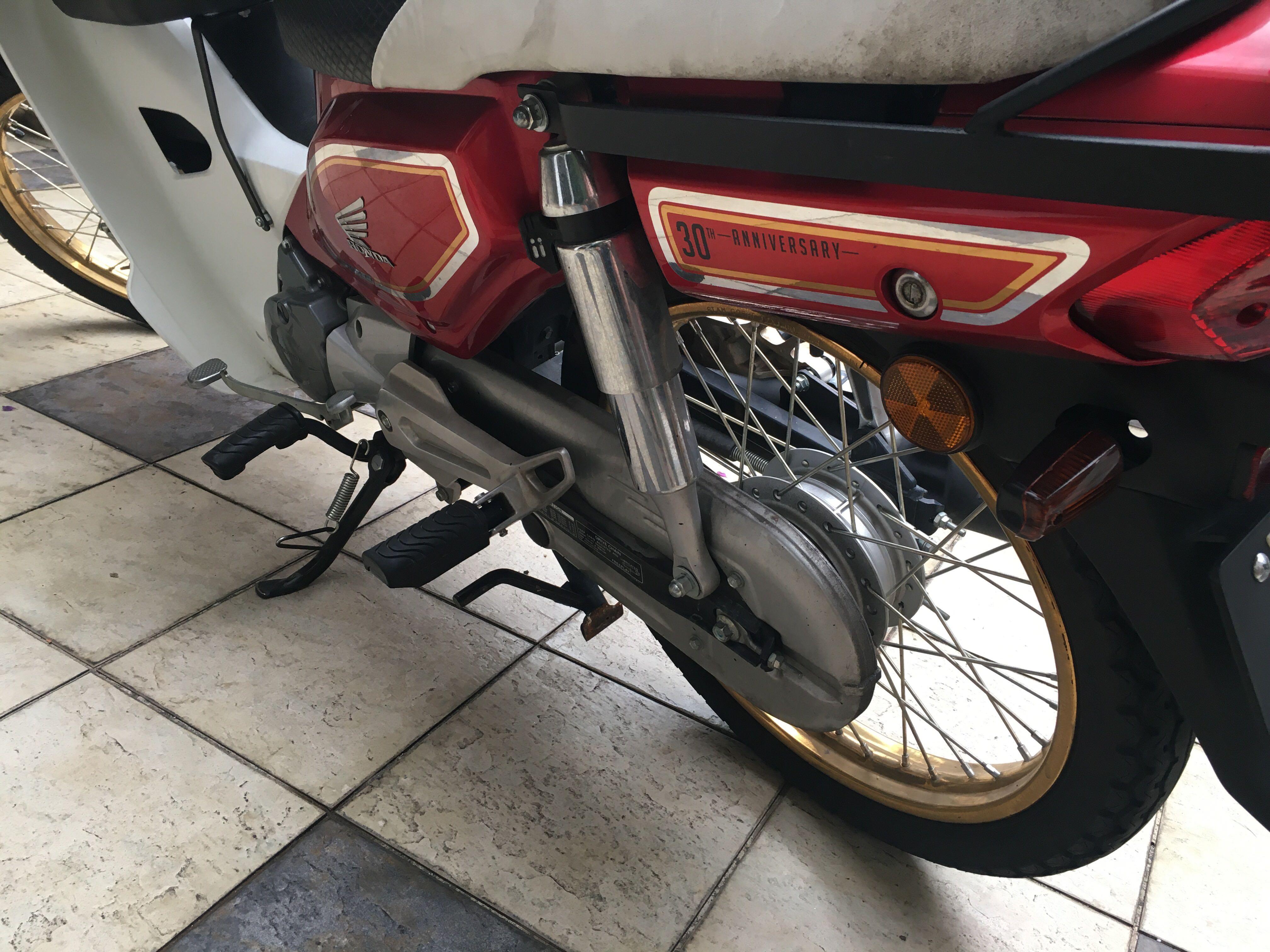 Honda EX5 Dream Fi 30th Anniversary Limited Edition, Motorbikes on Carousell