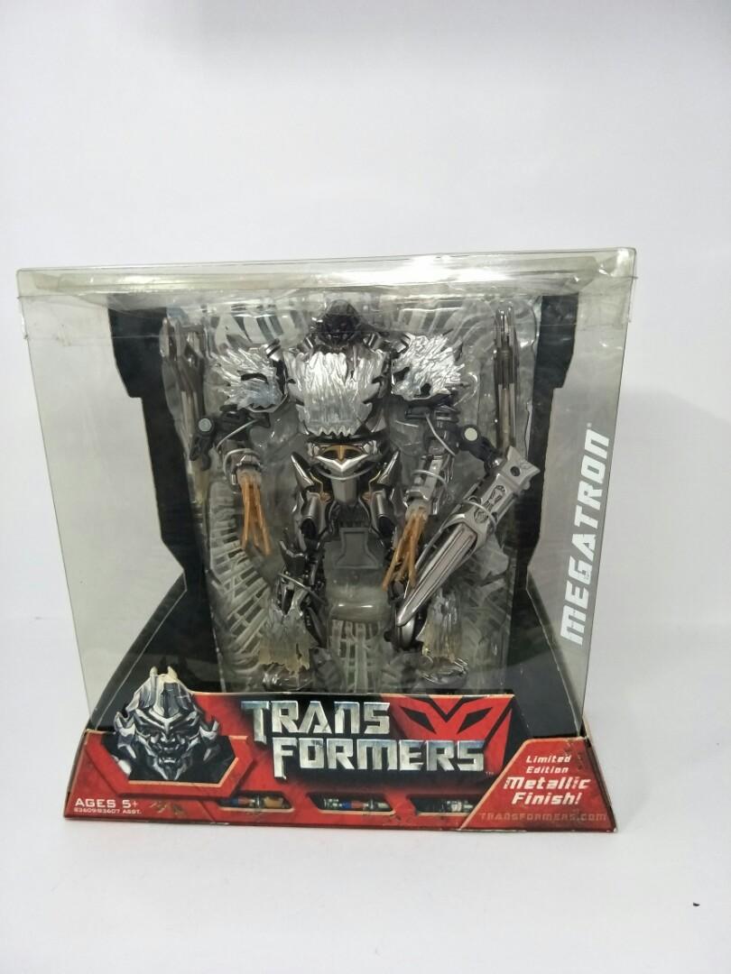 Megatron - Cybertron Jet, Hobbies & Toys, Collectibles & Memorabilia ...