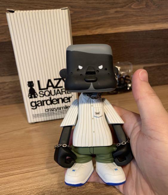 Michael Lau / Gardener Lazy Square 搪膠 figure How2work LMF, 興趣及遊戲, 玩具 ...