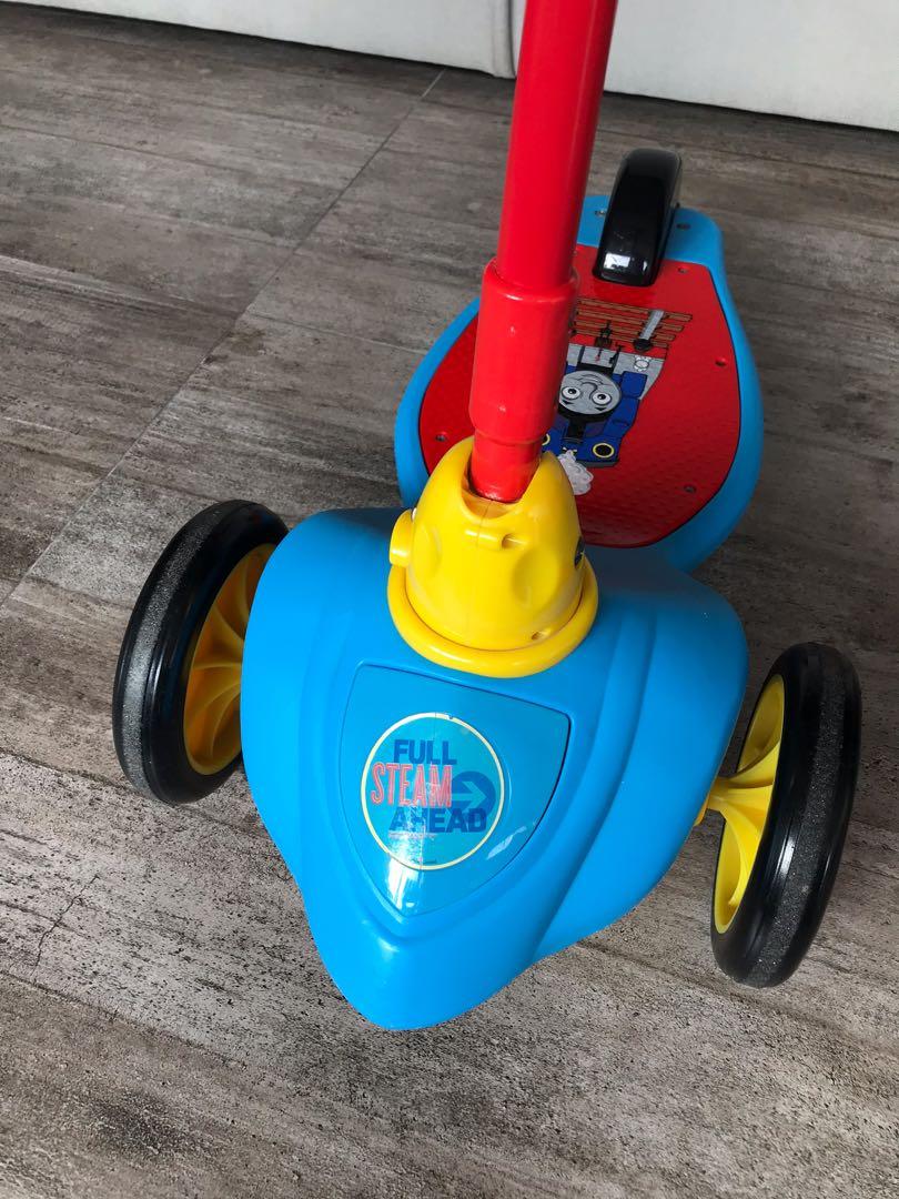 Vintage Thomas Train Scooter ( Thomas and Friends series) , Hobbies ...