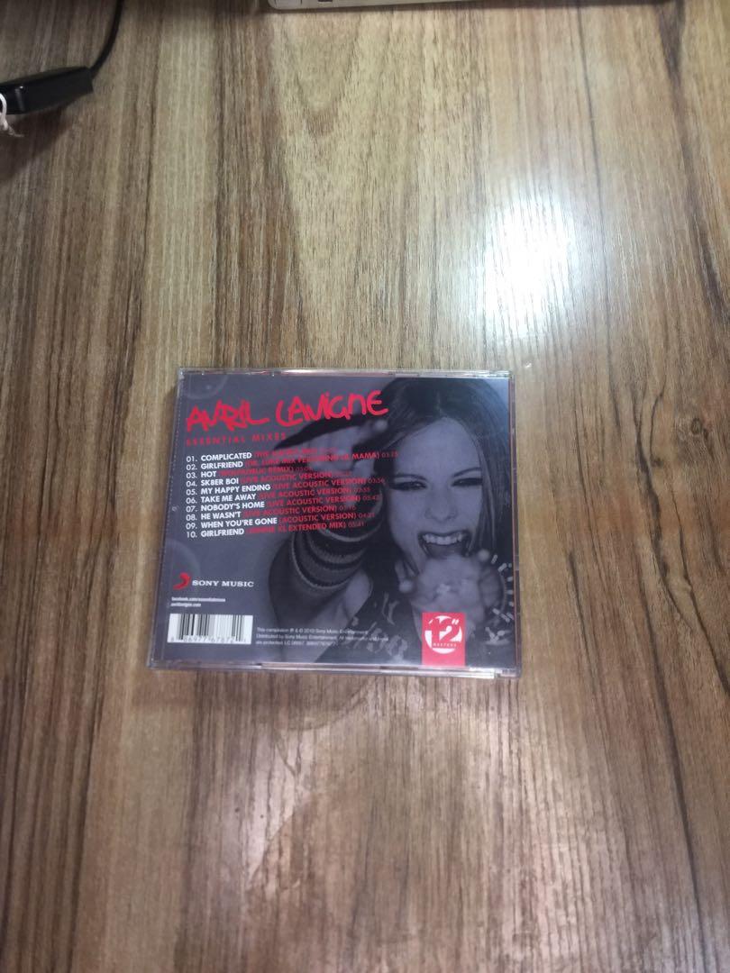 Avril Lavigne - Essential Mixes, Hobbies & Toys, Music & Media, Music ... Avril Lavigne - Essential Mixes, Hobbies & Toys, Music & Media, Music ...
