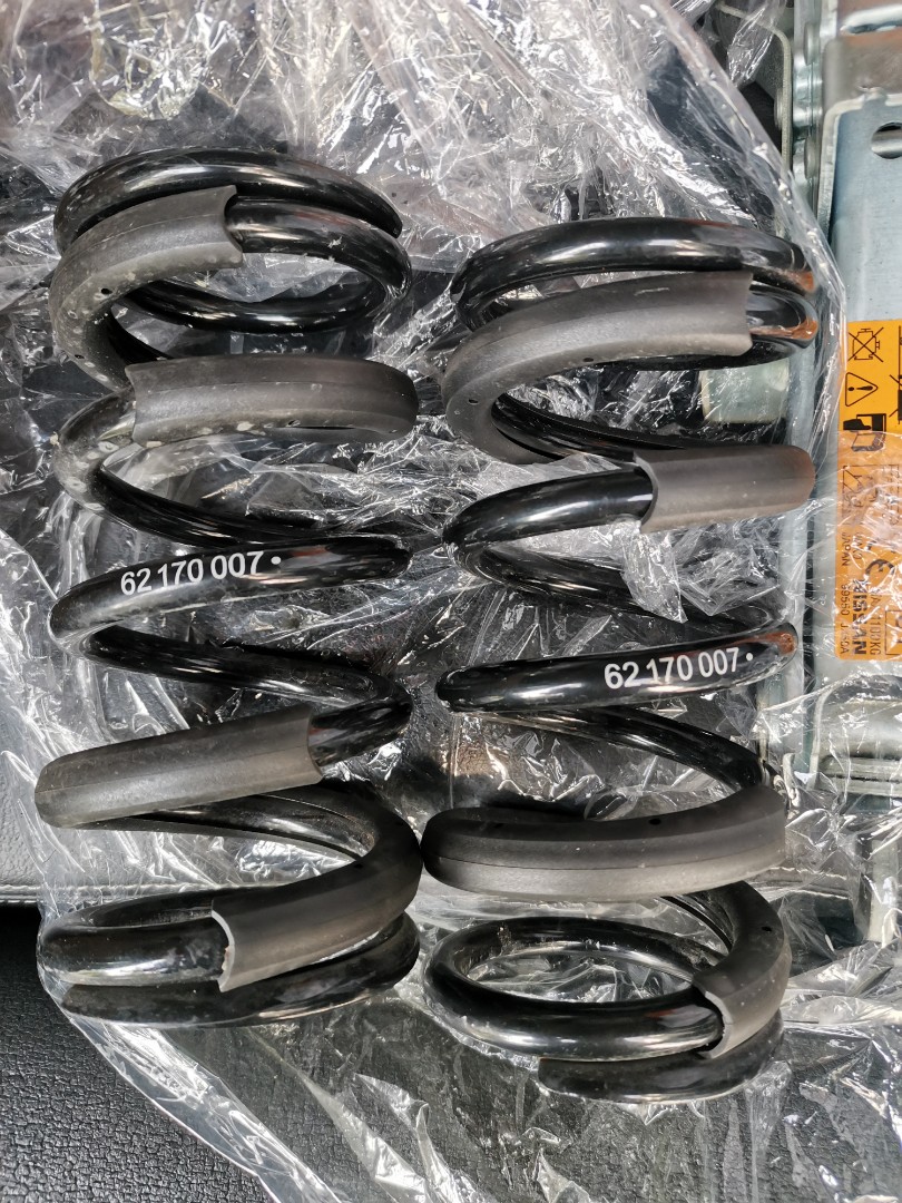 BCBR spring (F)7kg (R)6Kg, Car Accessories, Accessories on Carousell