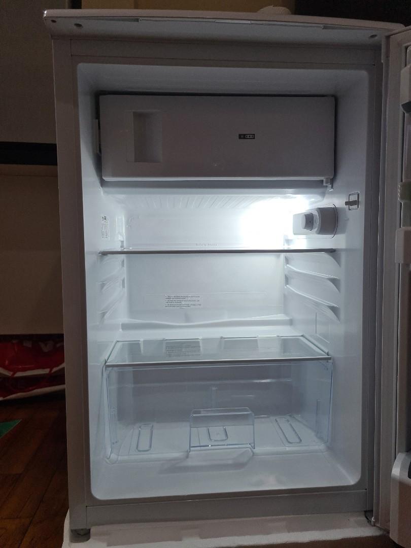 Beko Bar Fridge - Freezer 101L, TV & Home Appliances, Kitchen ...