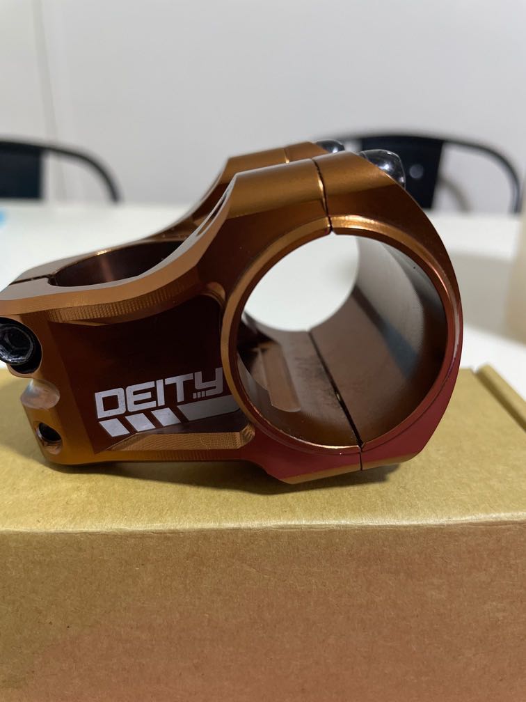 Deity Copperhead 35MM stem, Sports Equipment, Bicycles & Parts ...