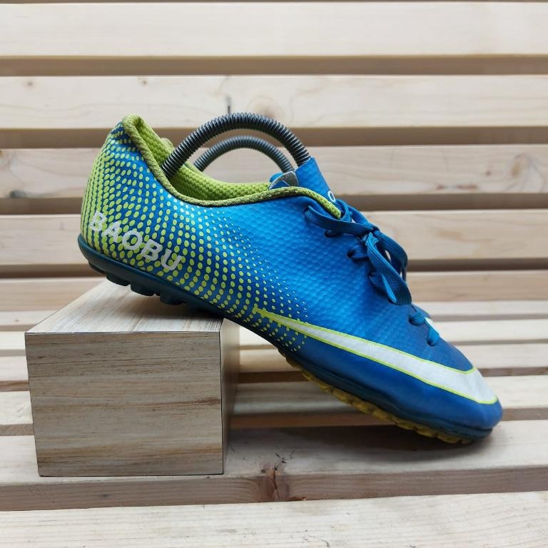 sepatu futsal BAOBU blue, Olah Raga, Baju Olahraga di Carousell