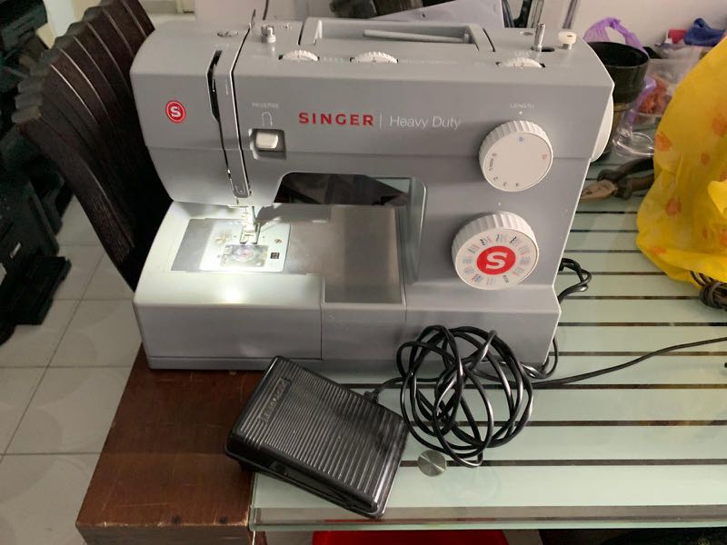 SINGER 4432 SEWING MACHINE, TV & Home Appliances, Washing Machines and ...
