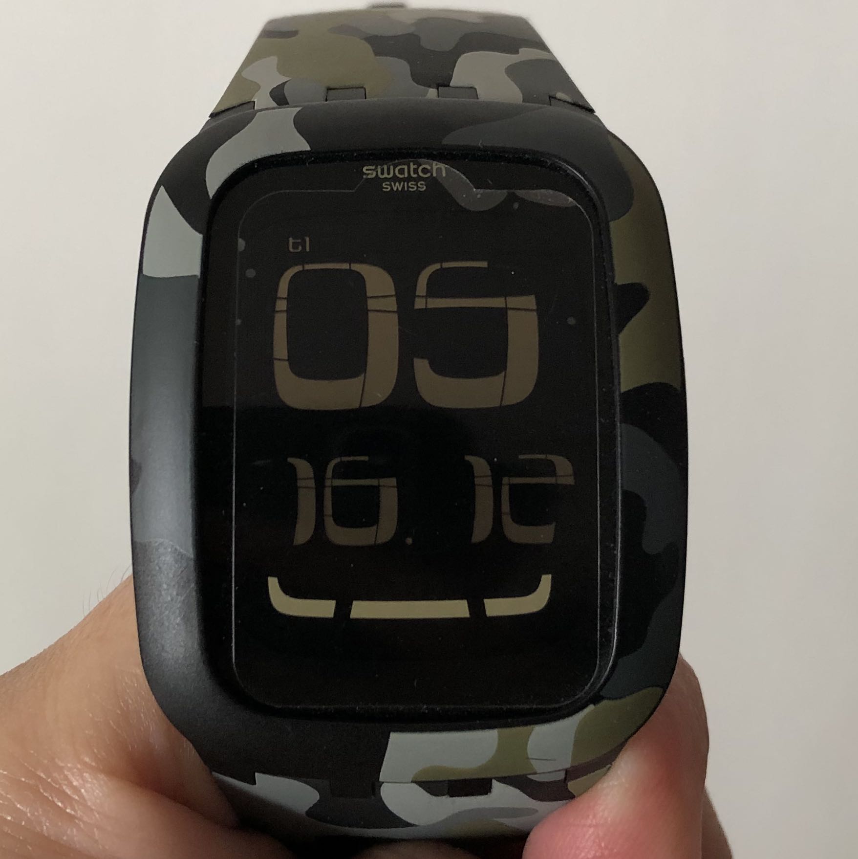 Swatch Touch Screen Camo watch, Mobile Phones & Gadgets, Wearables ...