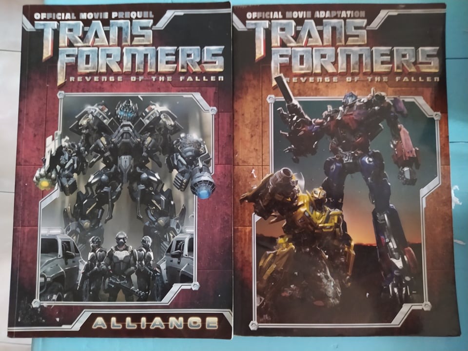 Transformers graphic novel set, Hobbies & Toys, Books & Magazines ...