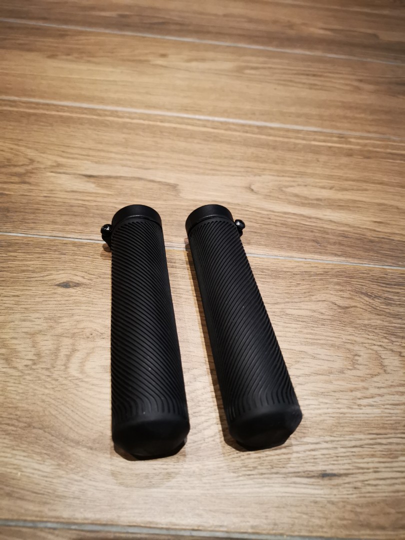 Brompton handle grip, Sports Equipment, Bicycles & Parts, Parts ...