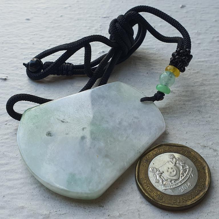 Certified Type A Jadeite Pendant Display Moonlight Bright Green Jade ...