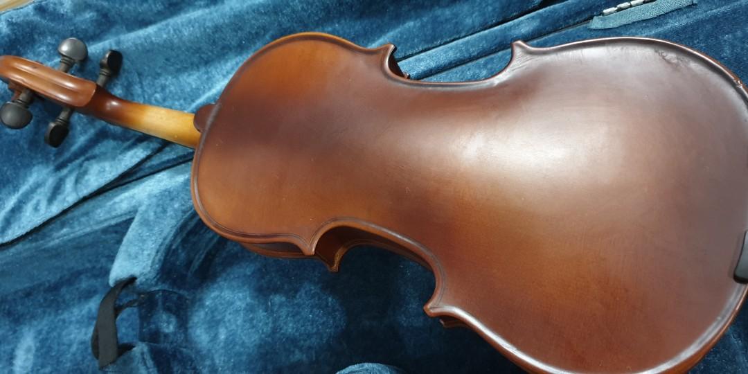 Eurostring Violin 100 size 1/4, Hobbies & Toys, Music & Media, Musical ...
