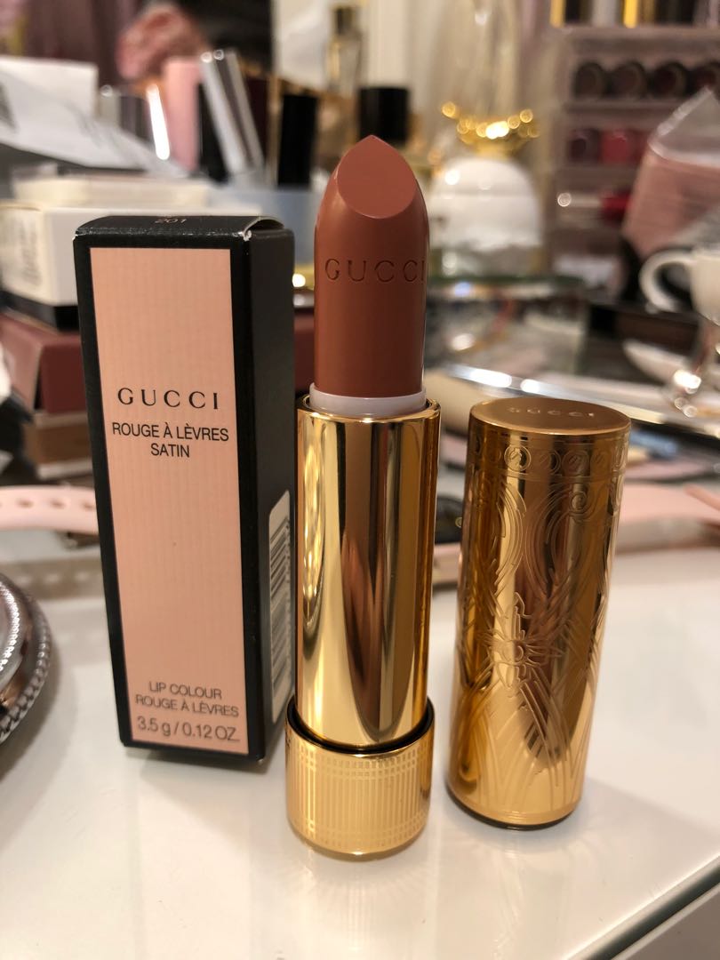 Gucci Lipstick #201 The Painted Veil, 美容＆化妝品, 皮膚護理, 化妝品 - Carousell