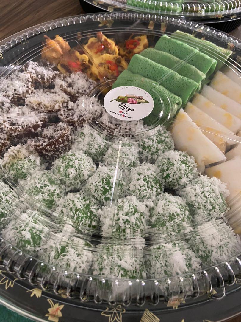 Kuih platter ( 50pcs ) , Food & Drinks, Homemade Bakes on Carousell